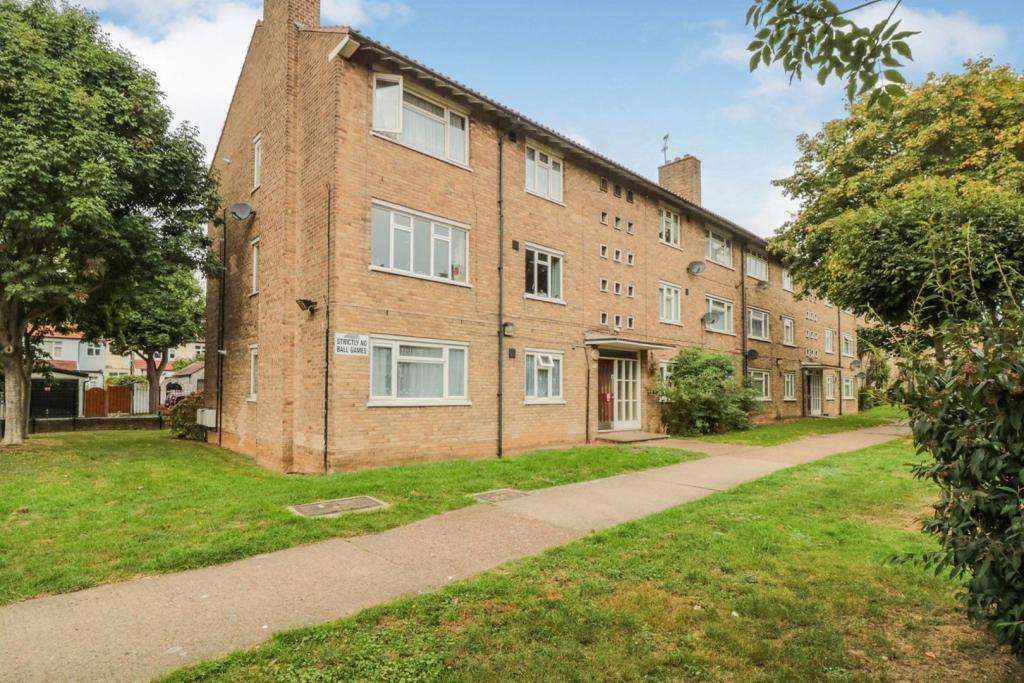 UPDATED:Police launch murder investigation after man is stabbed to ...