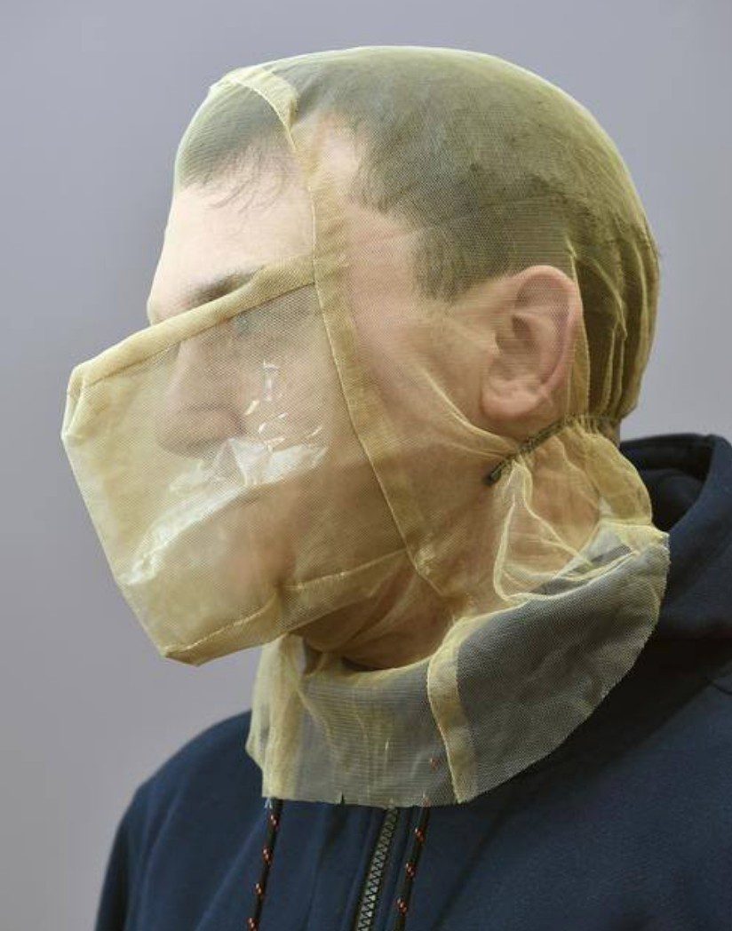 Emergency Workers to be issued with Spit guards - UK News in Pictures