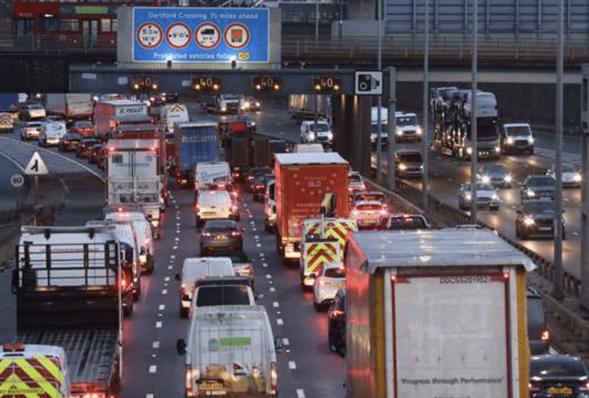 Overnight M25 Closures Planned for Maintenance Work - UK News in Pictures