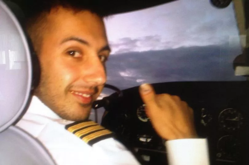 Fugitive Fraudster Zahid Khan Announces Return to the UK from Dubai ...