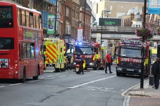 Serious Crash Closes Road in Croydon Town Centre as Emergency Services ...