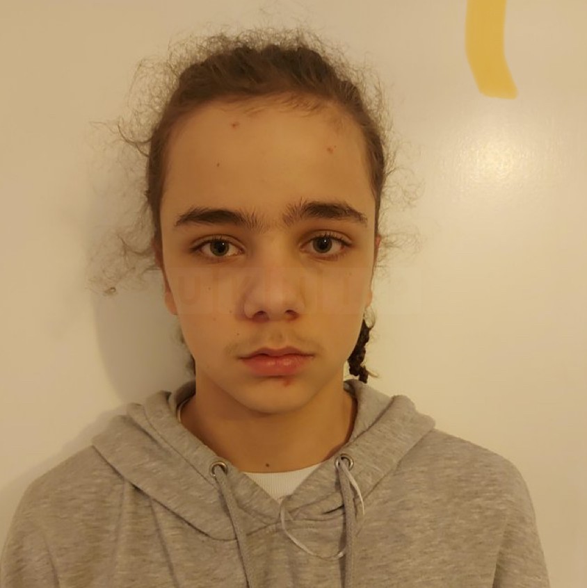 Police Appeal to Help Find Missing 13-Year-Old Kardell from Lambeth - UK News in Pictures