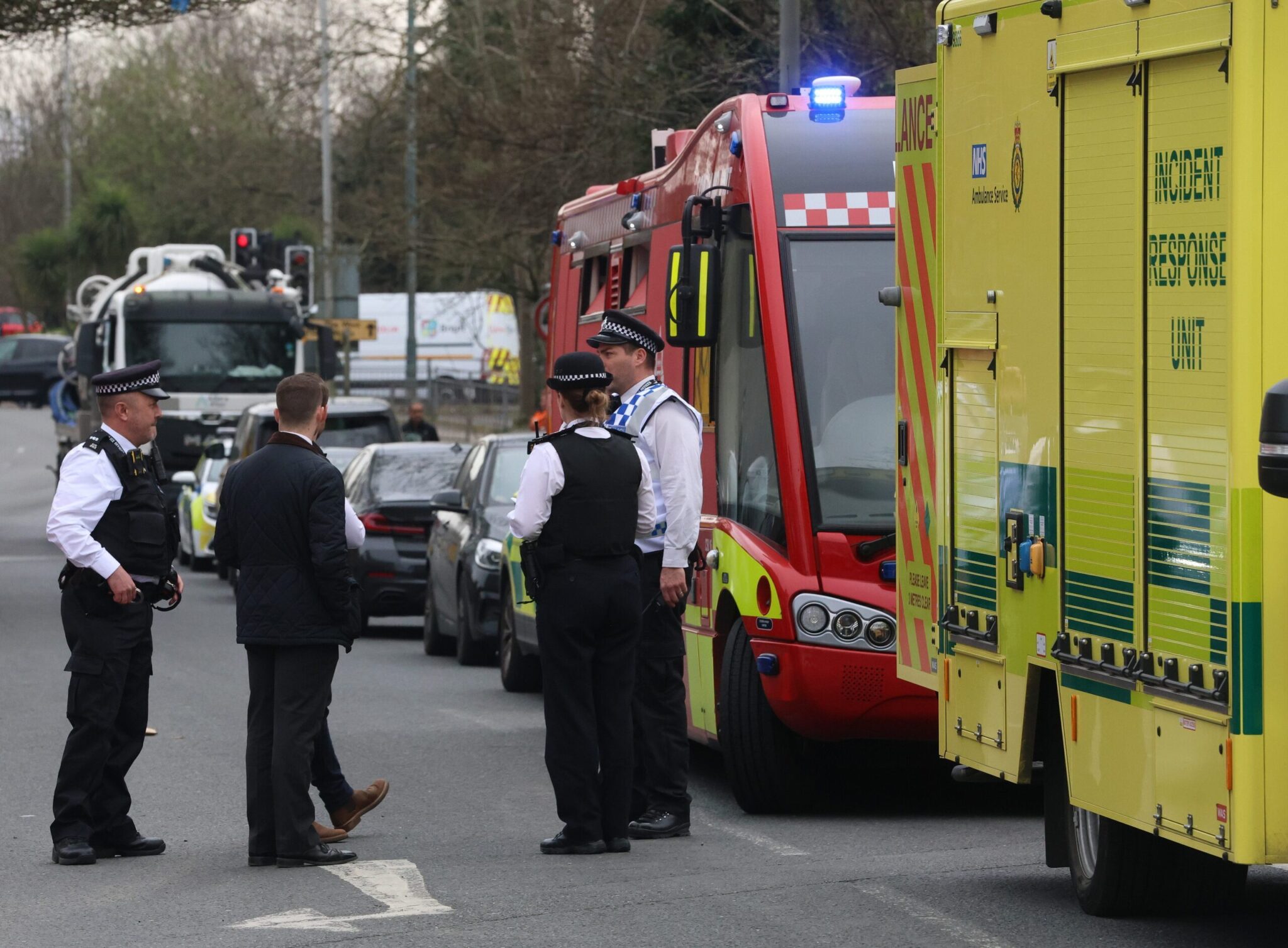 SO15 Counter Terrorism Command Working with Fire Investigators After ...