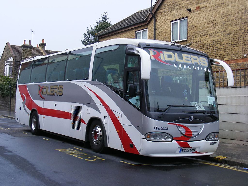 Somerset Coach Crash: Schoolchildren Injured | UKNIP | UK News in Pictures