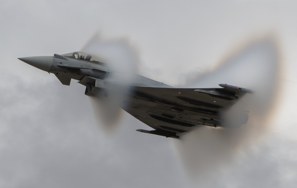 ‘Huge Sonic Boom’ Rattles Norfolk and Suffolk Skies - UKNIP
