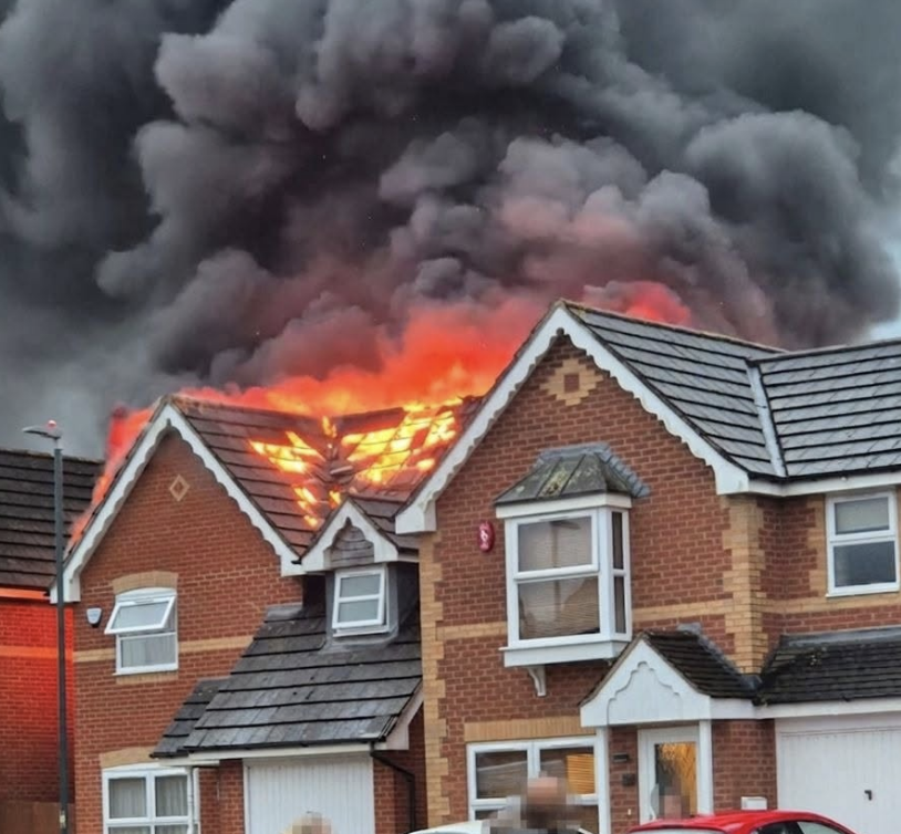 Lightning Strike Sparks Large House Fire in Emersons Green Bristol ...
